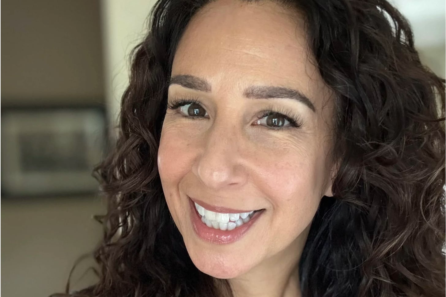 how to draw your eyebrows when you have none