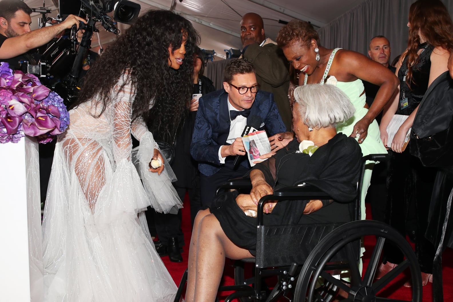 SZA's Grandma Tattoo | PS Beauty