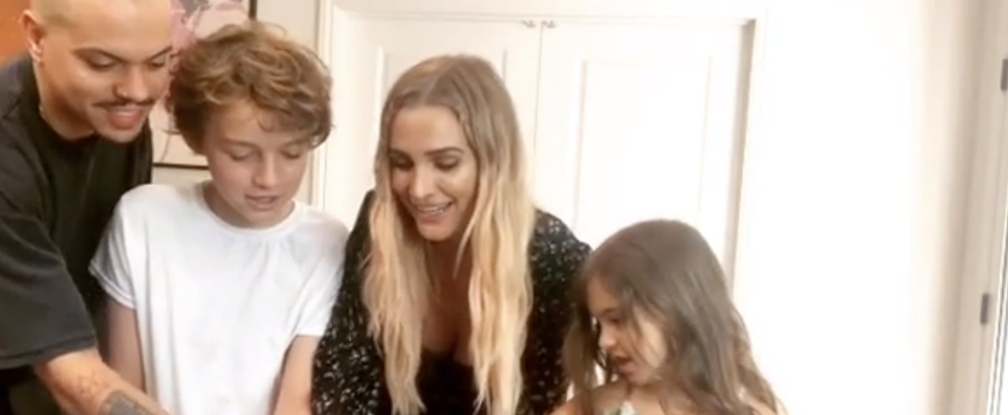 Watch Ashlee Simpson's Kids React to Her Gender Reveal | PS Family