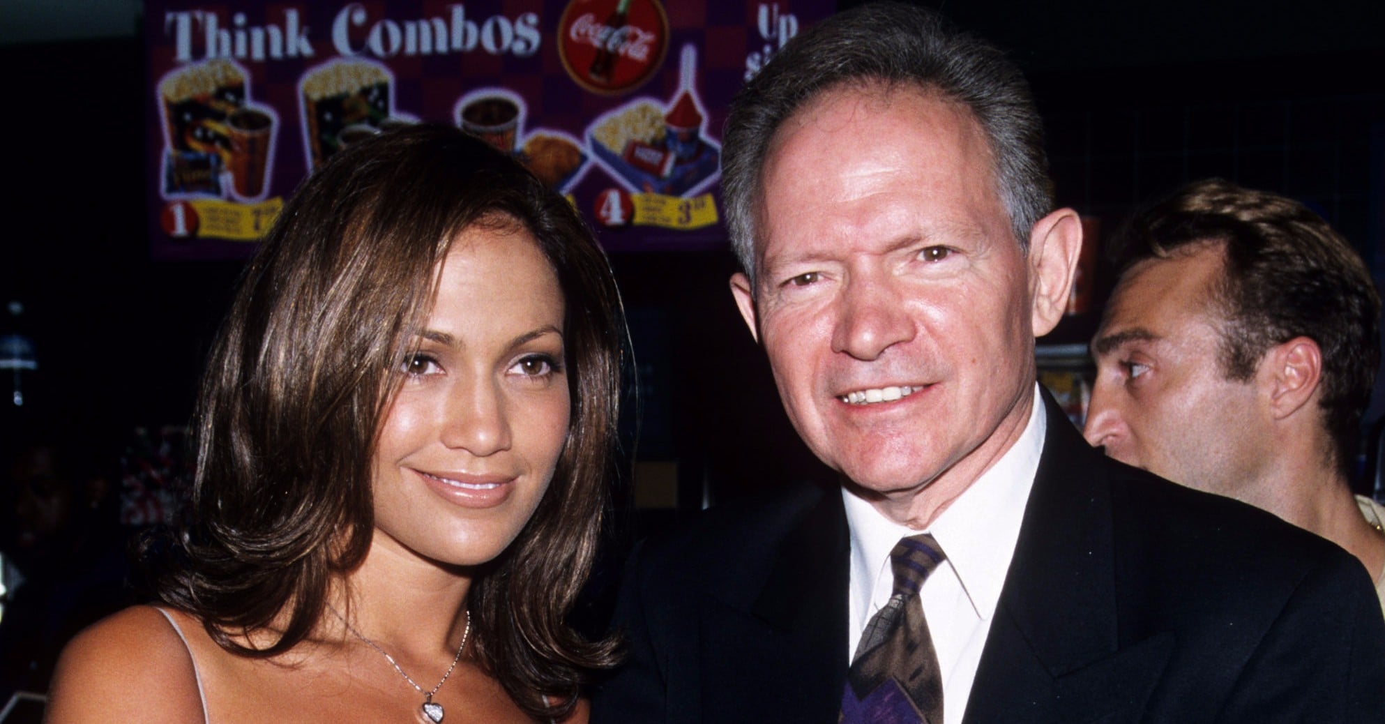 Who Is Jennifer Lopez's Dad? | POPSUGAR Latina