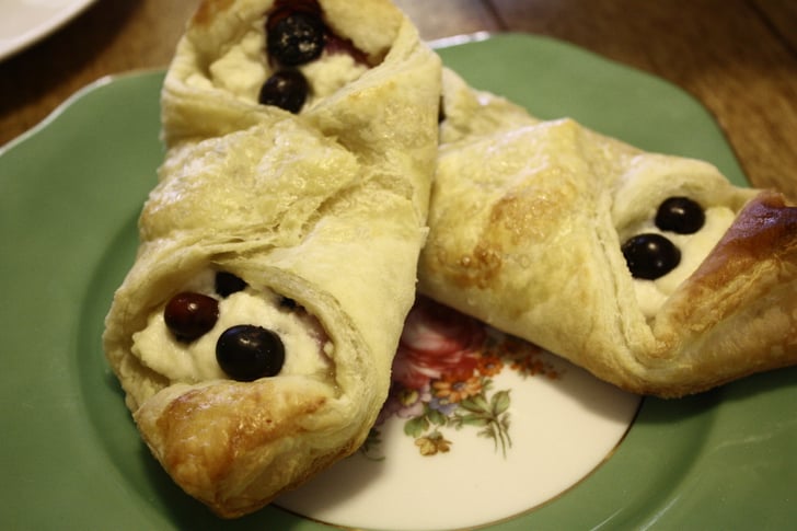 Blueberry ricotta pastry