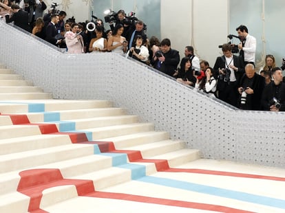 There Was a Cockroach at the 2023 Met Gala | POPSUGAR Celebrity