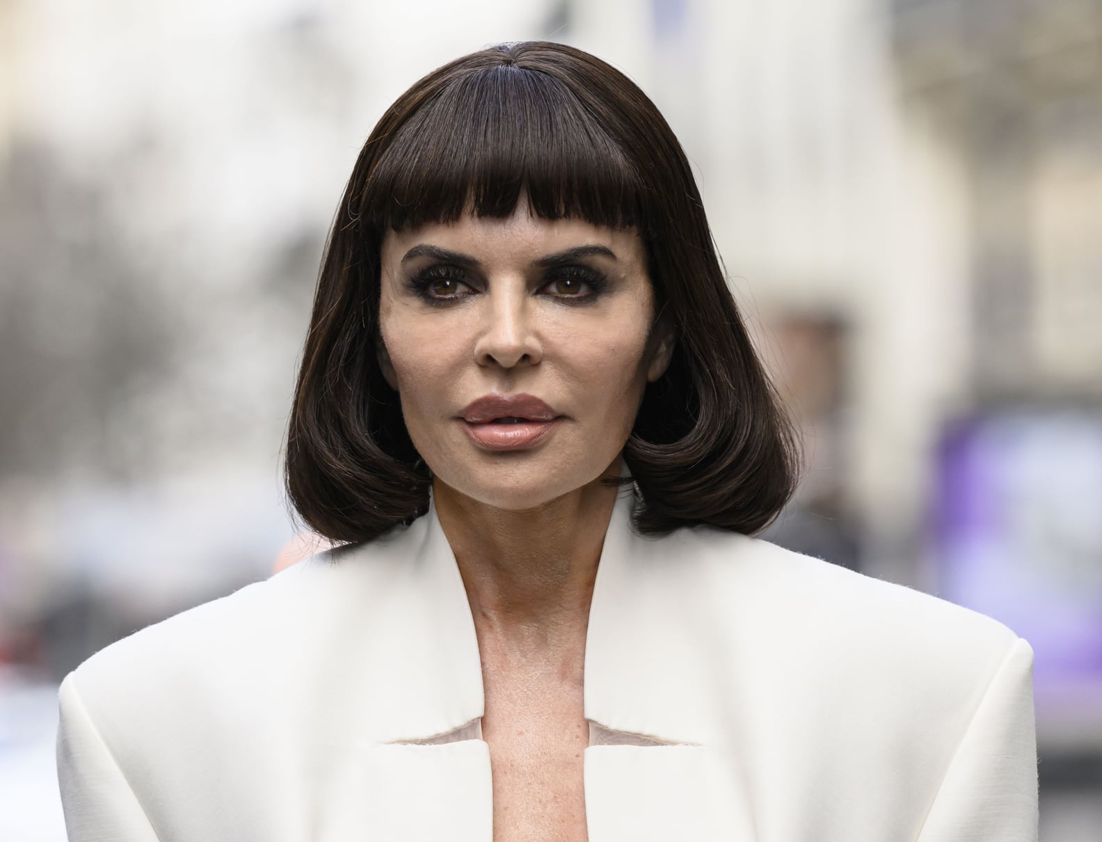 Lisa Rinna Nails the Box Bob Trend at Paris Couture Week | PS Beauty