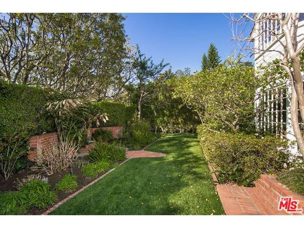 Josh Flagg Flips House to Myspace Cofounder | PS Home