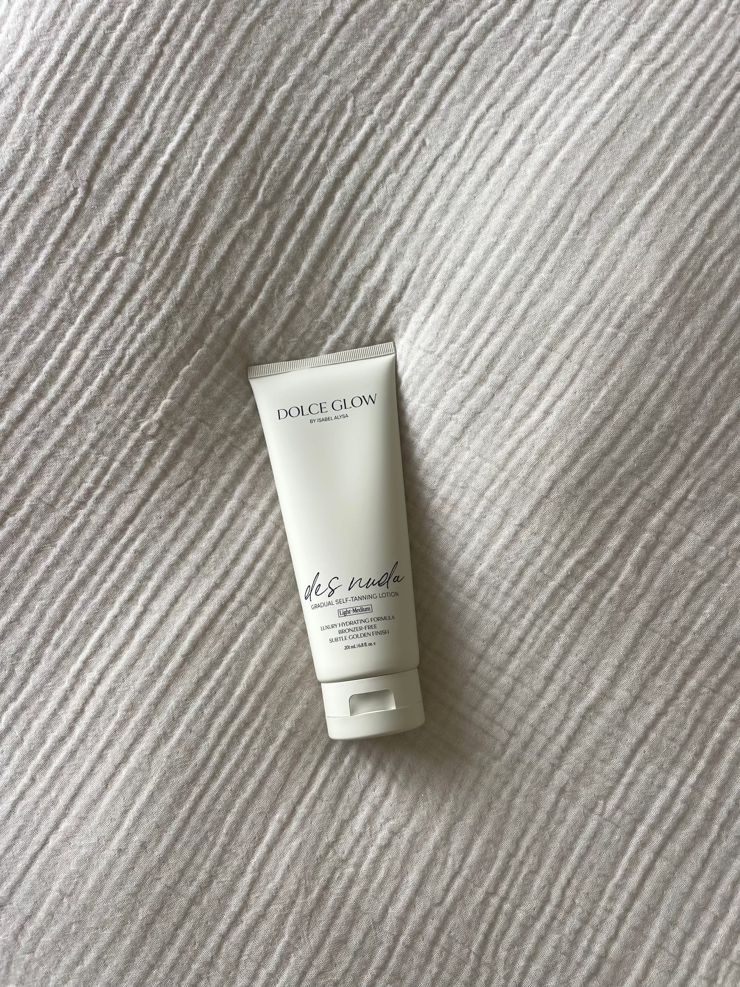 Dolce Glow Des Nuda Self-Tanning Lotion Review With Photos | POPSUGAR ...