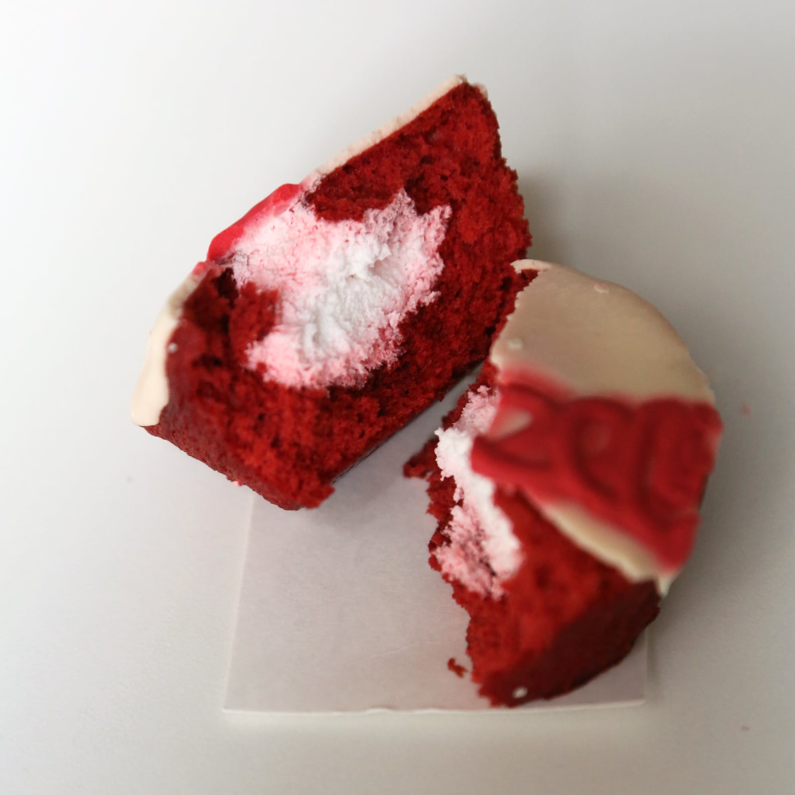 Hostess Red Velvet Cupcakes Review | PS Food