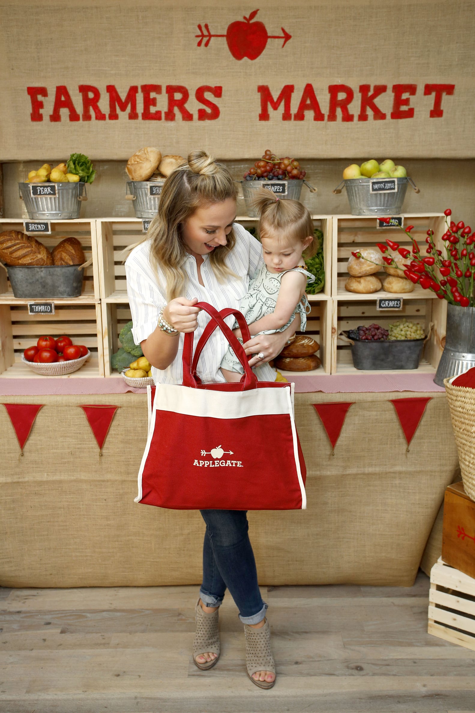 Haylie Duff and Daughter Ryan at Applegate's Sandwich Soiree | PS Celebrity