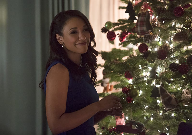 Arrow and The Flash Holiday Episode Pictures 2015 | POPSUGAR Entertainment