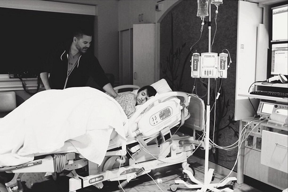 InstaBirthStory Real-Time Birth Photography on Instagram | PS Family