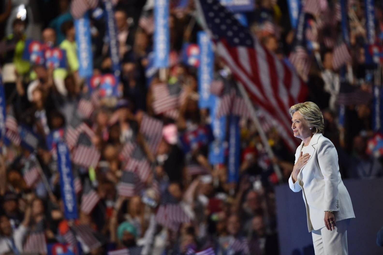 Hillary Clinton's White Suit at DNC 2016 | PS Fashion