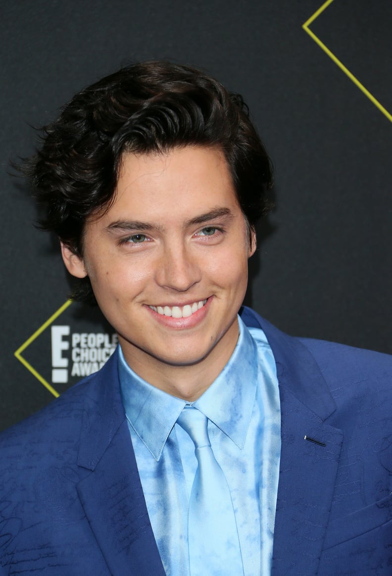 Cole Sprouse's Blue Suit at the 2019 People's Choice Awards | PS UK Fashion