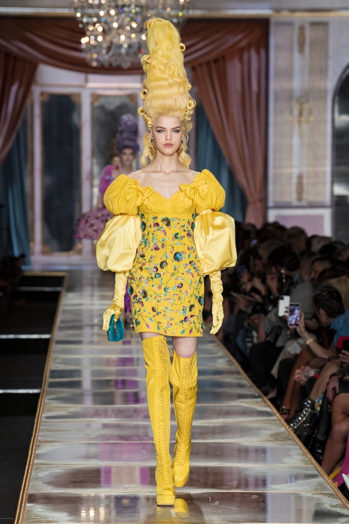Moschino Fall 2020 Collection | Moschino's Fall 2020 Runway Show at ...