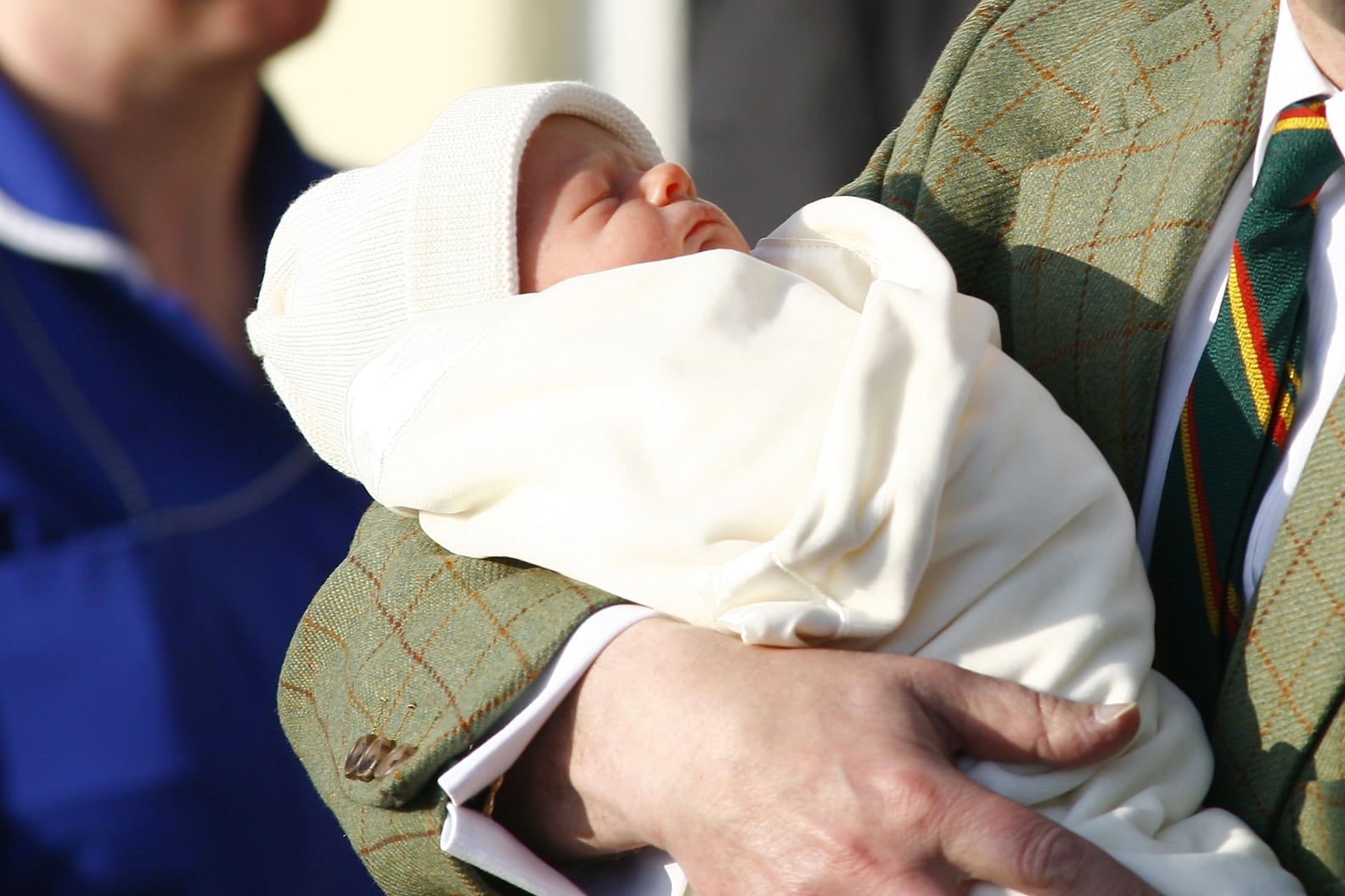 British Royal Baby First Appearance Pictures | PS Celebrity
