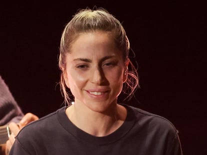 Lady Gaga Goes Makeup-Free For Her Oscars Performance | POPSUGAR Beauty