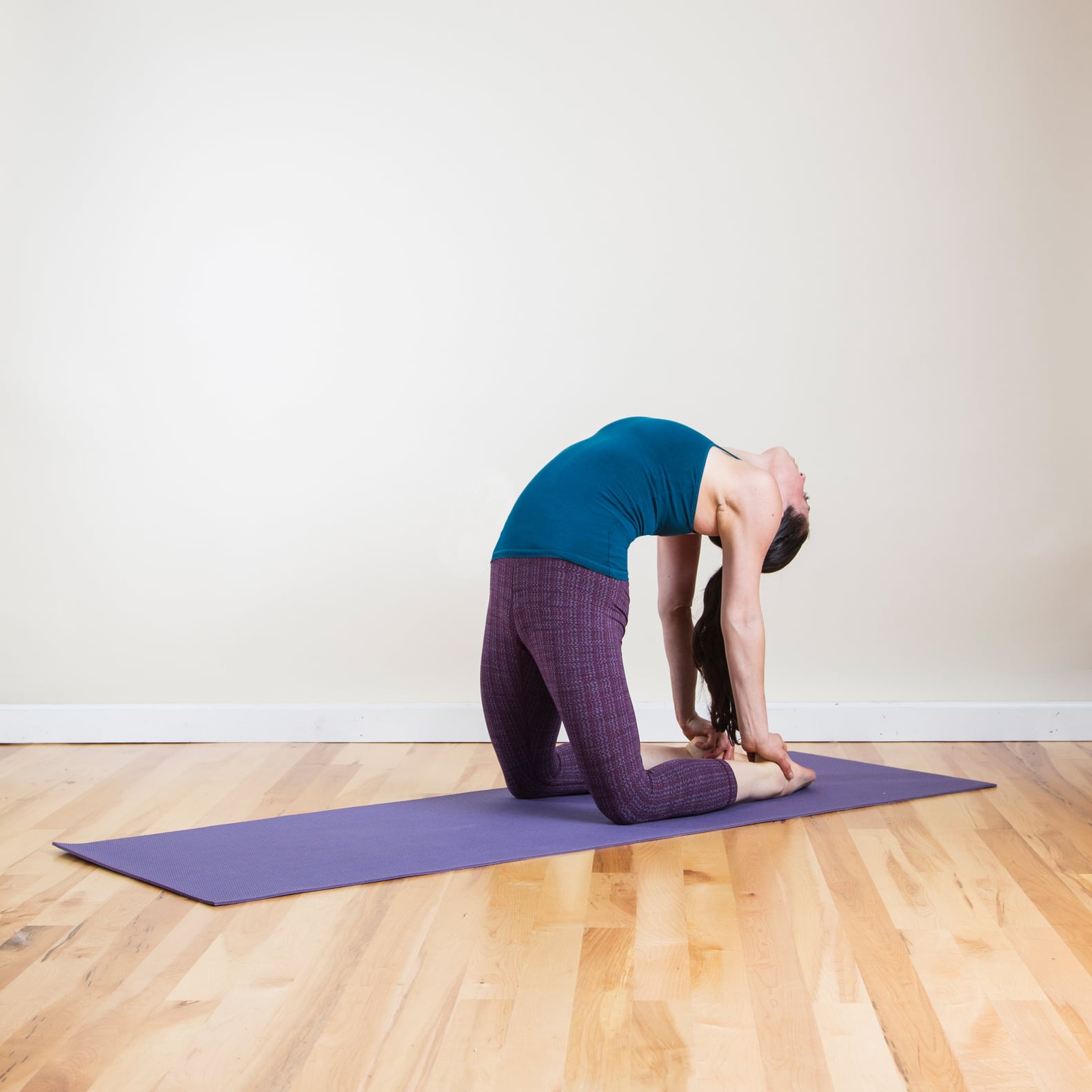 Yoga Poses That Strengthen Your Abs and Core | PS Fitness