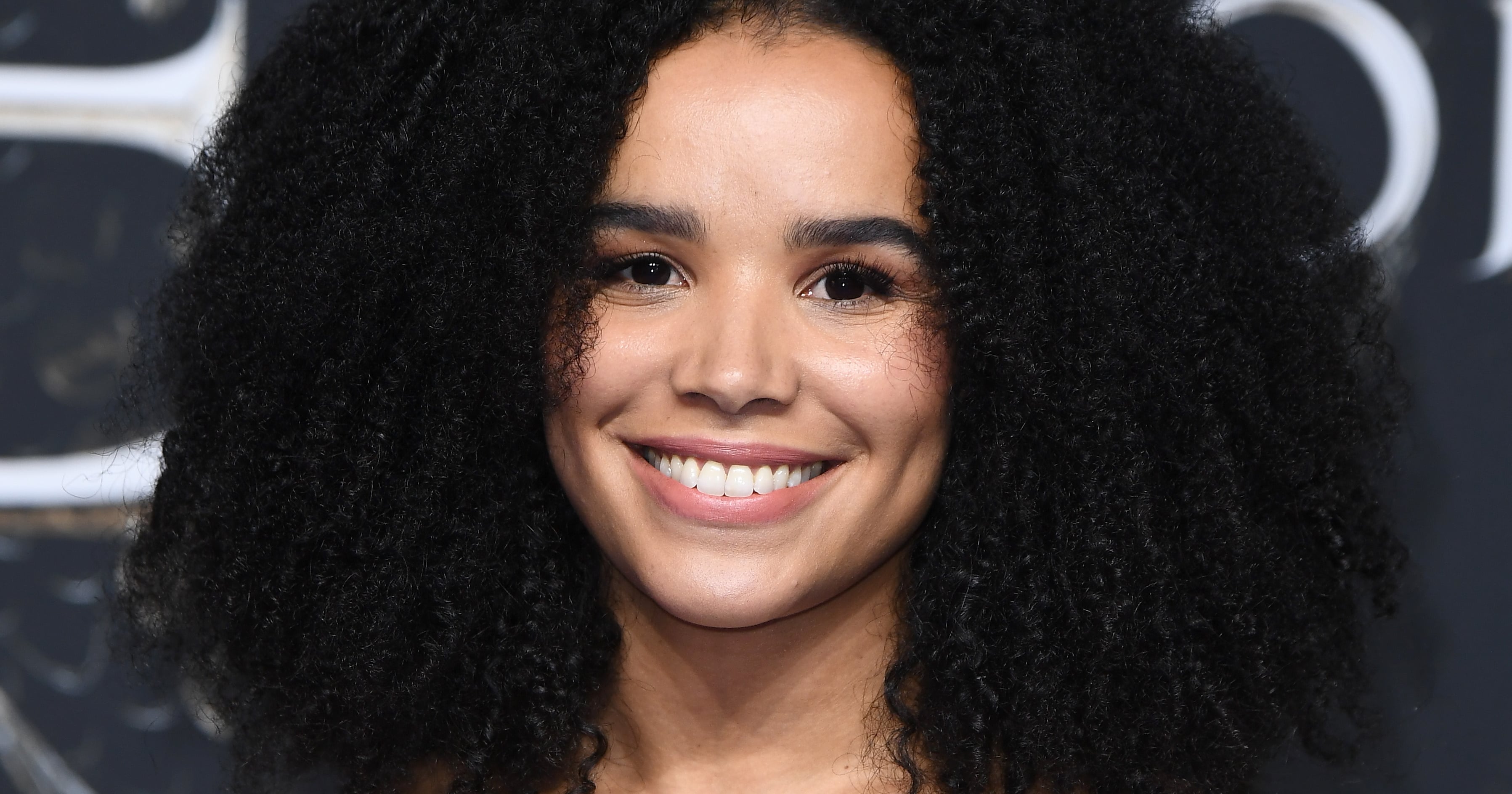 Who Is Zoë Robins? 6 Facts About the Wheel of Time Actress | PS Celebrity