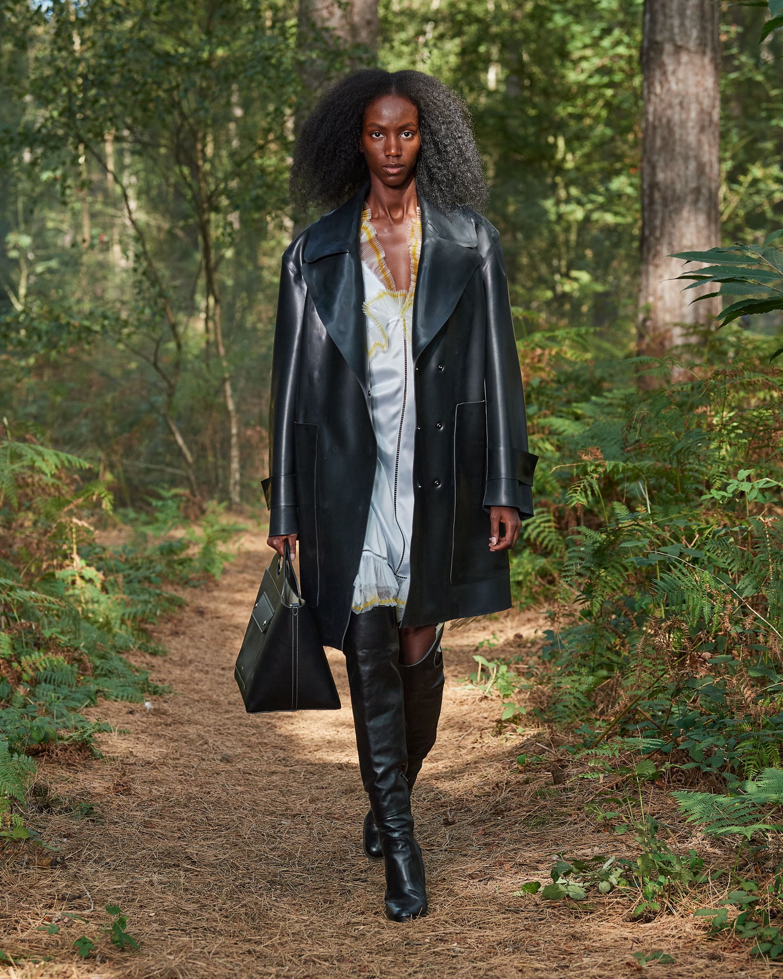 Burberry Spring/Summer 2021 Fashion Show Review and Photos | PS Fashion