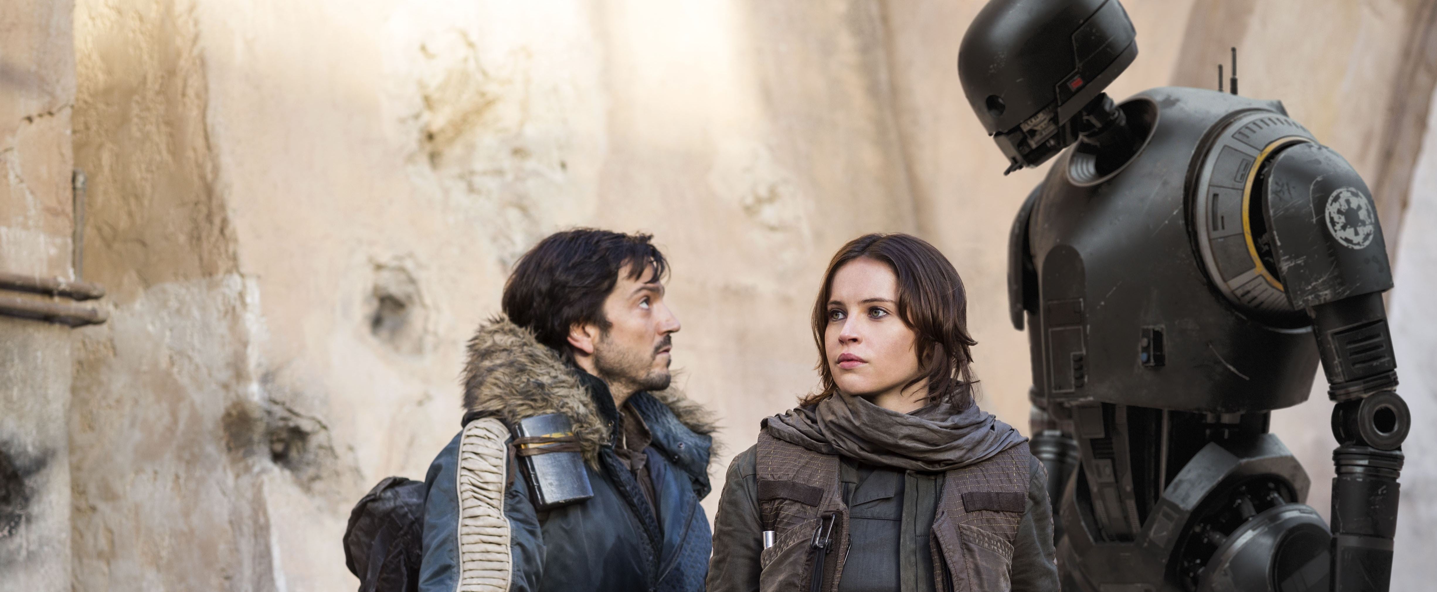 Rogue One K-2SO Featurette | PS Entertainment