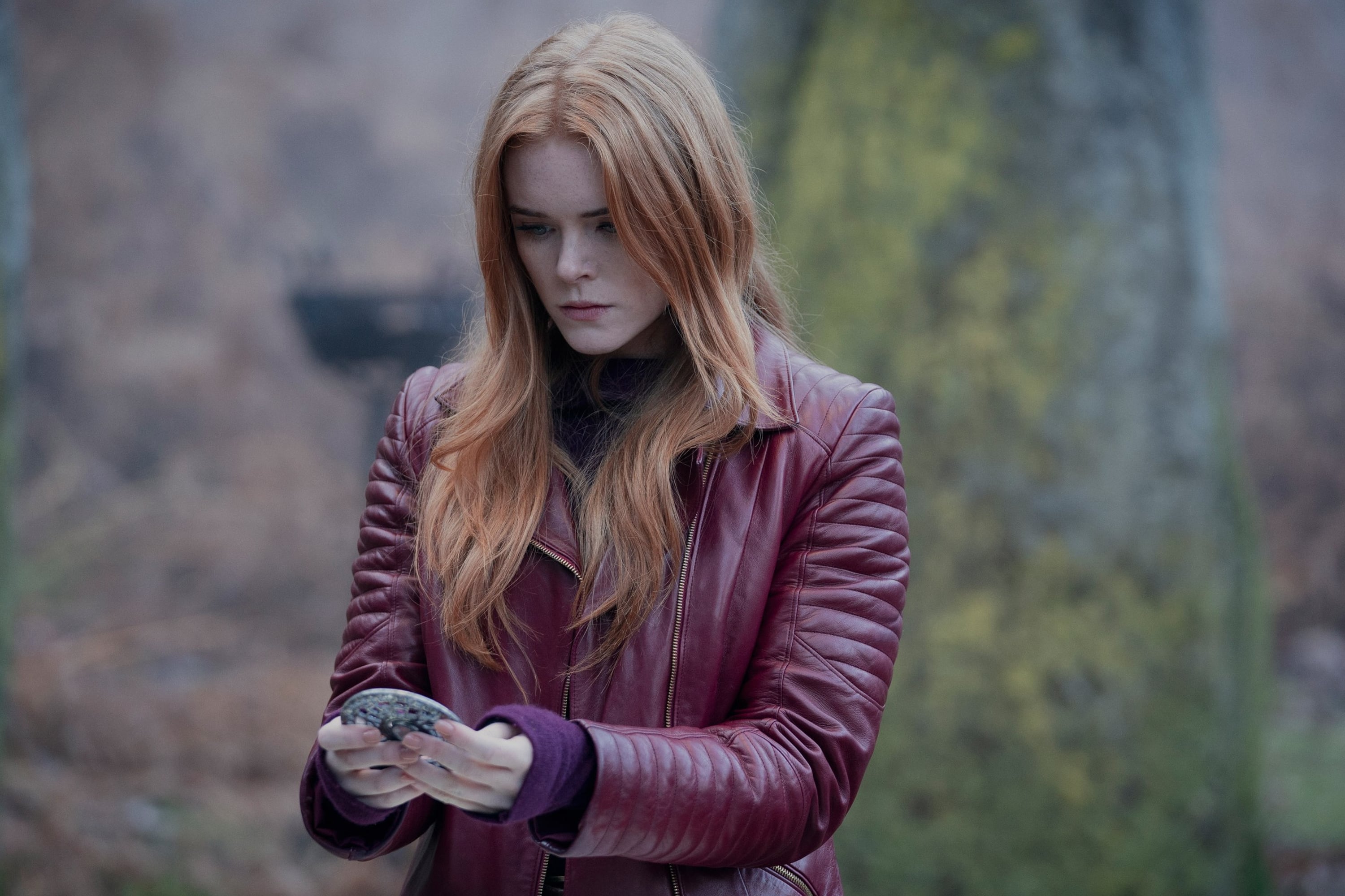 Fate: The Winx Saga: Who Are Bloom's Parents? | POPSUGAR Entertainment