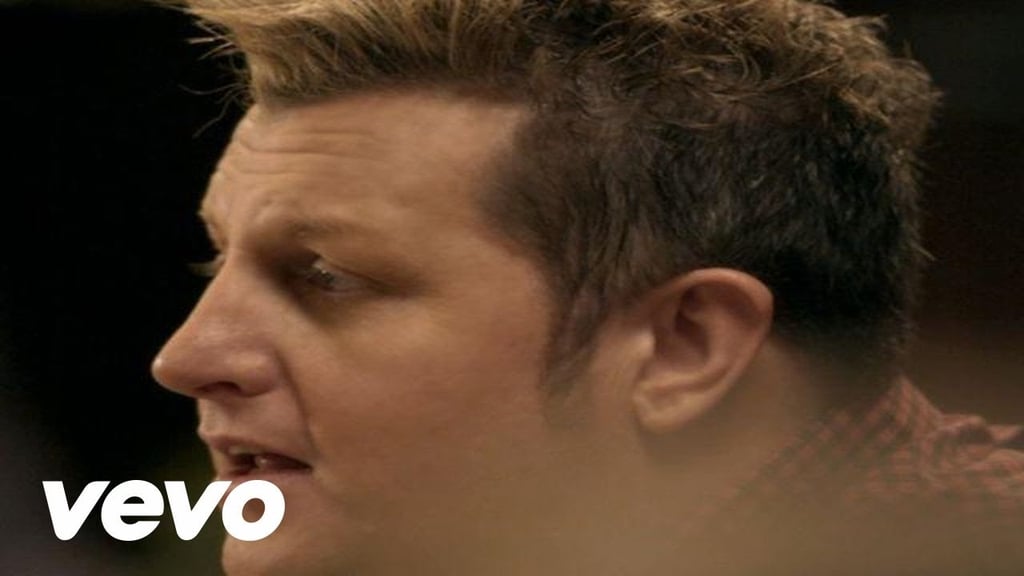 Modern Country Christmas Songs | POPSUGAR Entertainment