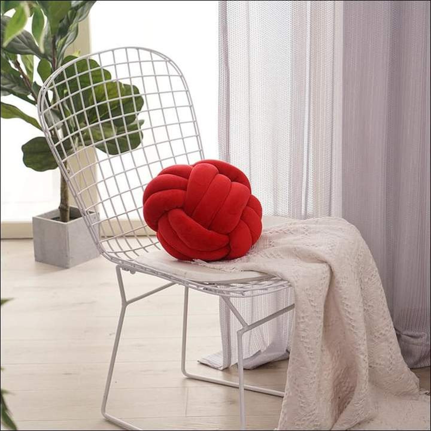 The Knot Pillow Review | PS Home