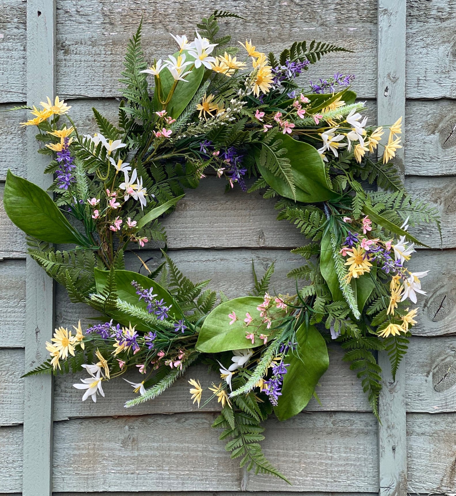 Beautiful Spring Wreaths You Can Buy Online | PS Home