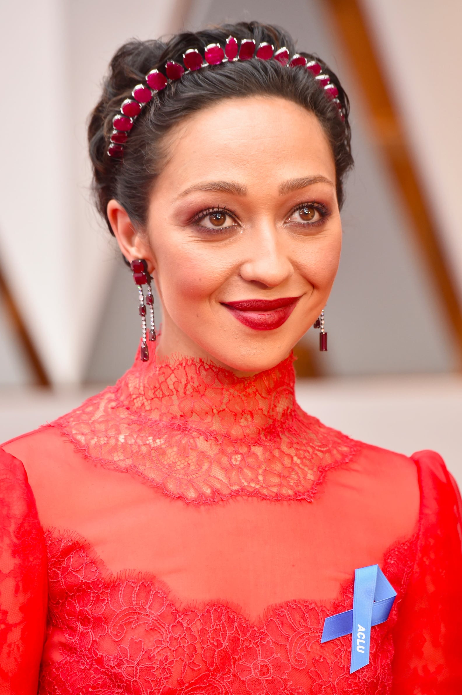 Ruth Negga's Hair and Makeup at the 2017 Oscars | PS Beauty