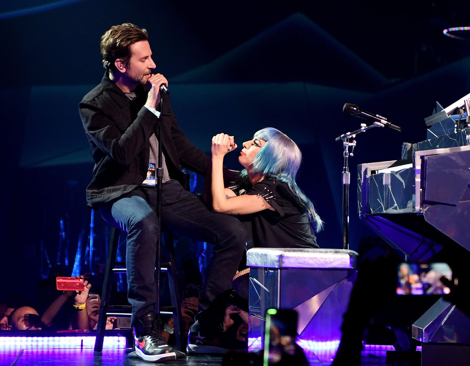 Bradley Cooper and Lady Gaga Sing "Shallow" Jan. 2019 Video | PS ...