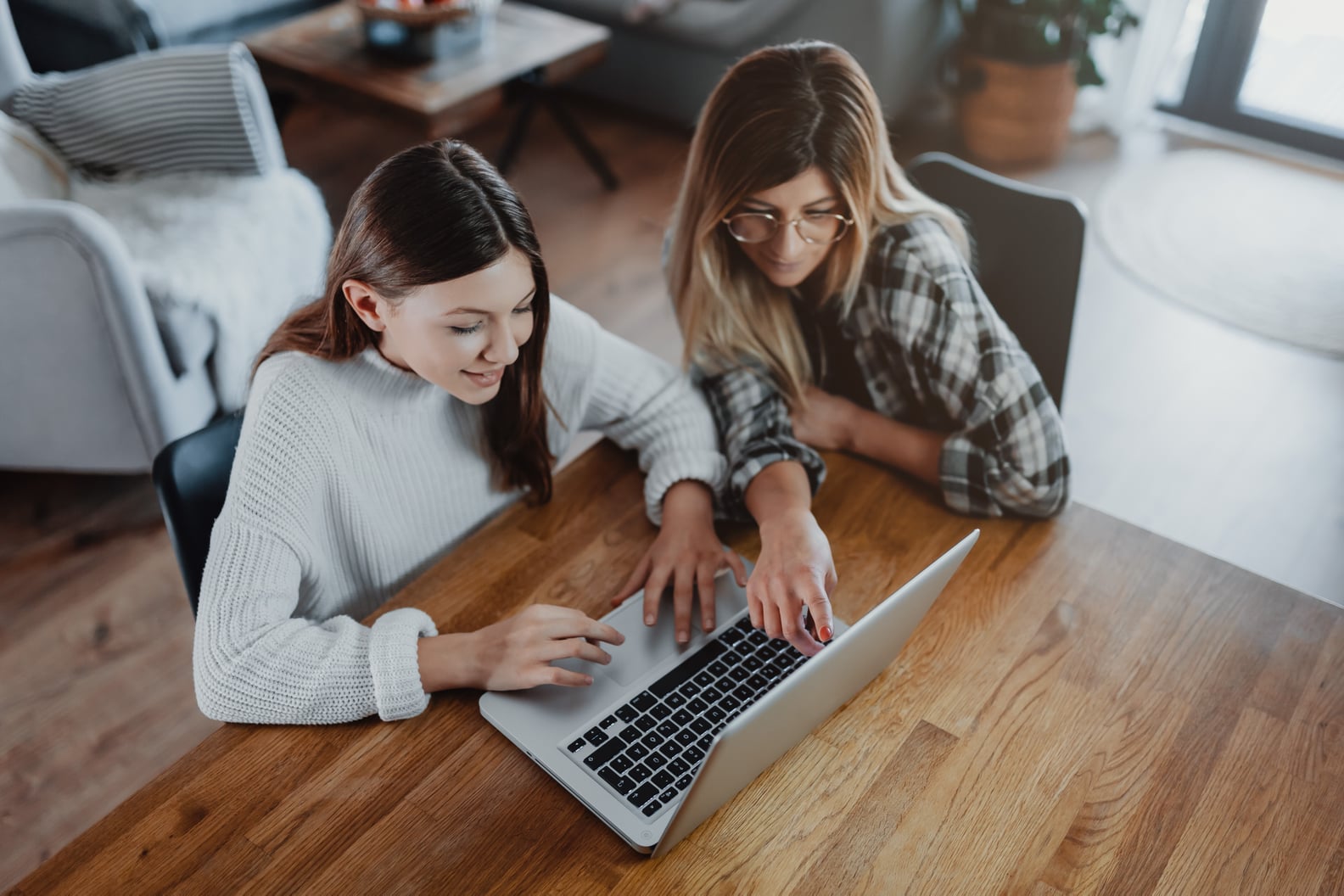 Advice For Moving Back Home After College | PS Smart Living