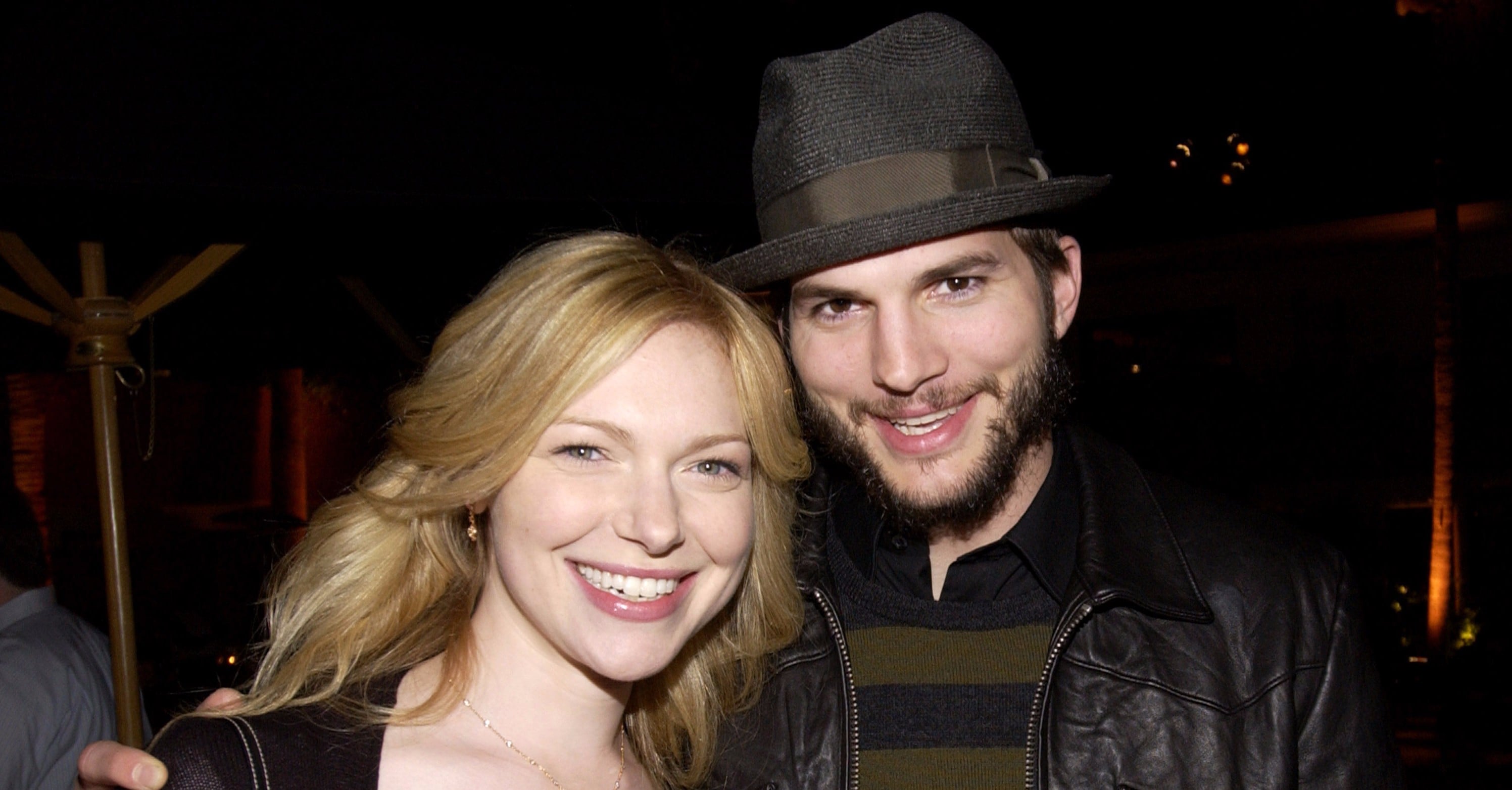 Ashton Kutcher and Laura Prepon on Live With Kelly Oct. 2016 | POPSUGAR ...