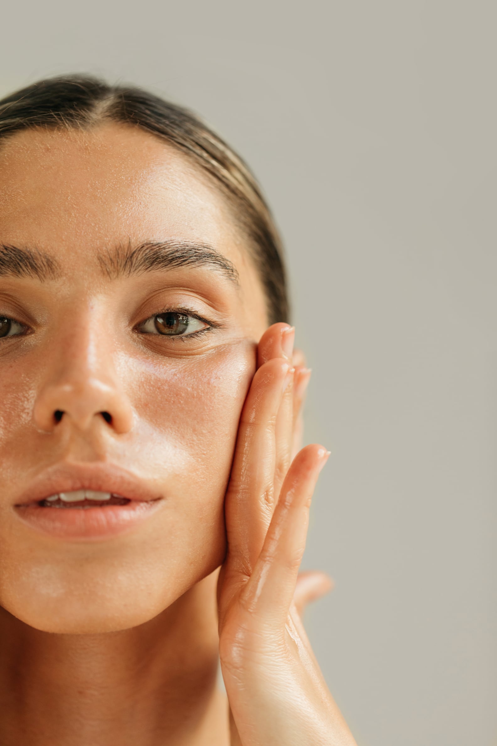 What Is Skin Slugging? Behind the K-Beauty Trend | PS Beauty