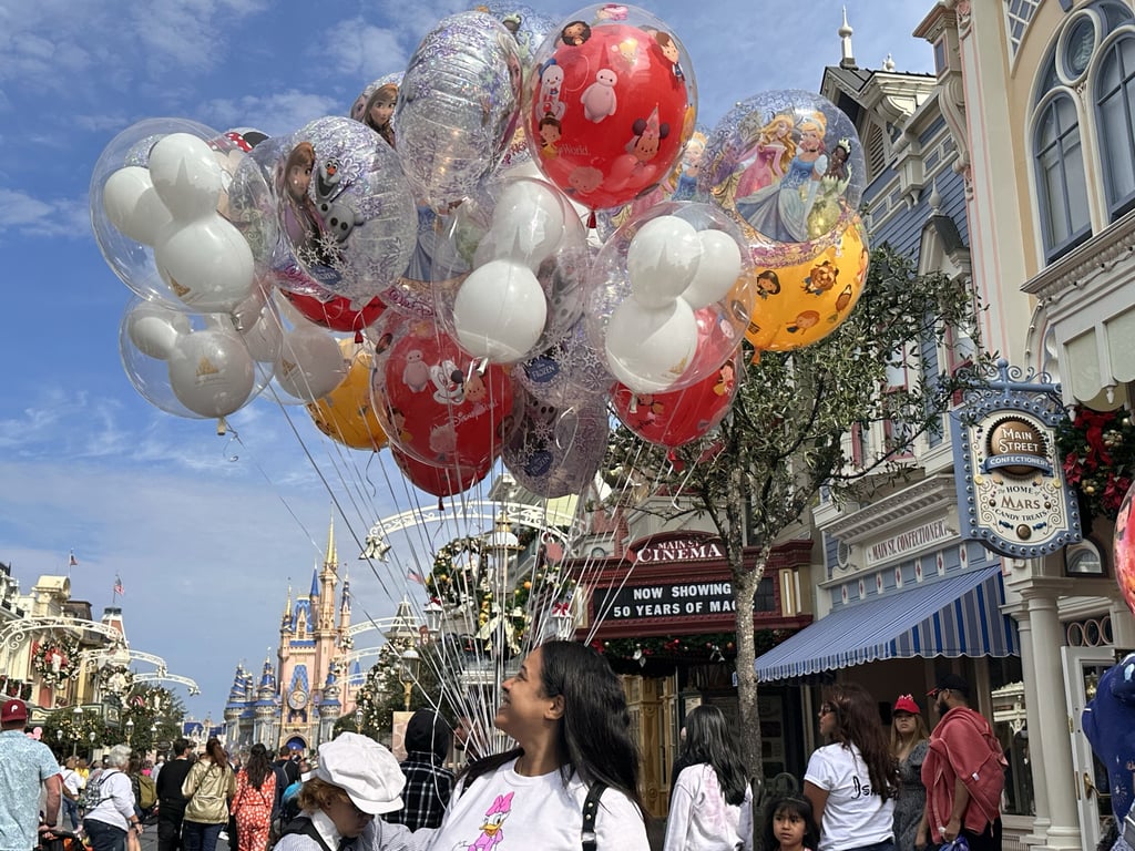 What to Do at Disney World During the Holidays | POPSUGAR Travel