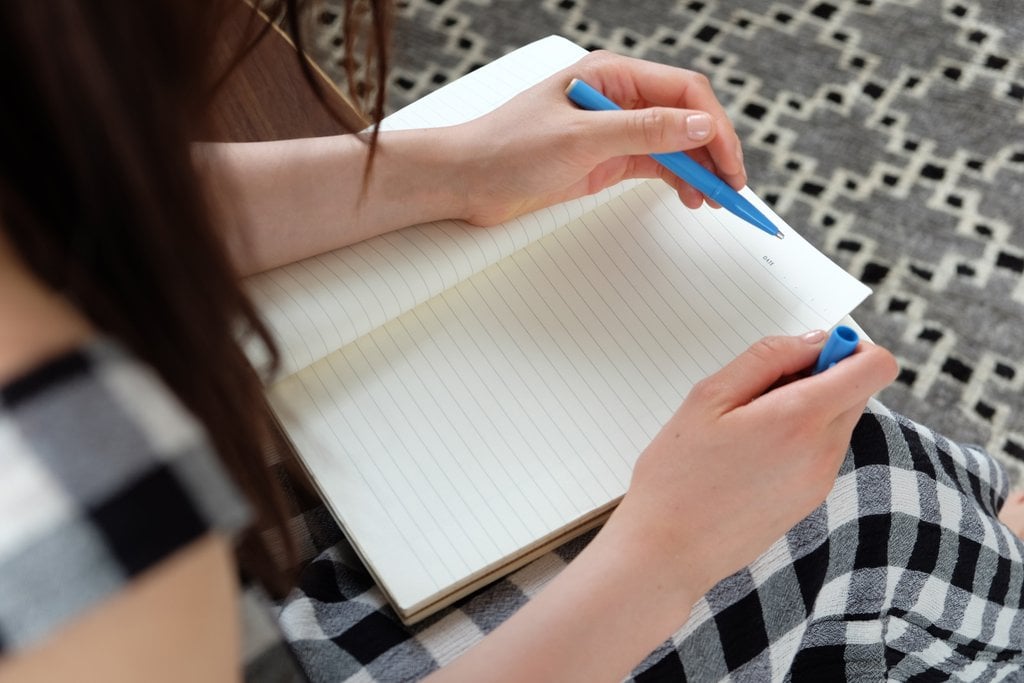 Write Down Everything You Eat And Drink Beginner Weight Loss Habits