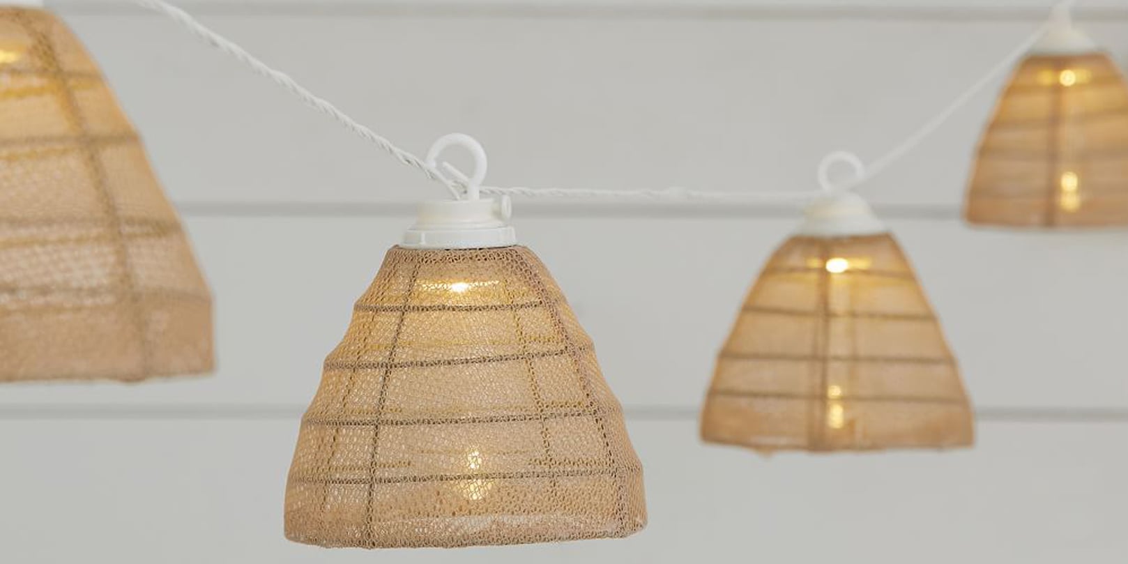 Best Outdoor String Lights For Patios and Backyards | POPSUGAR Home