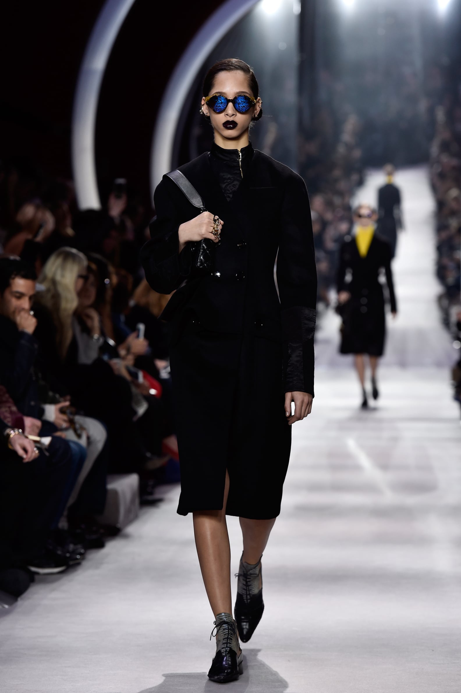 Dior Fall 2016 Runway | PS Fashion