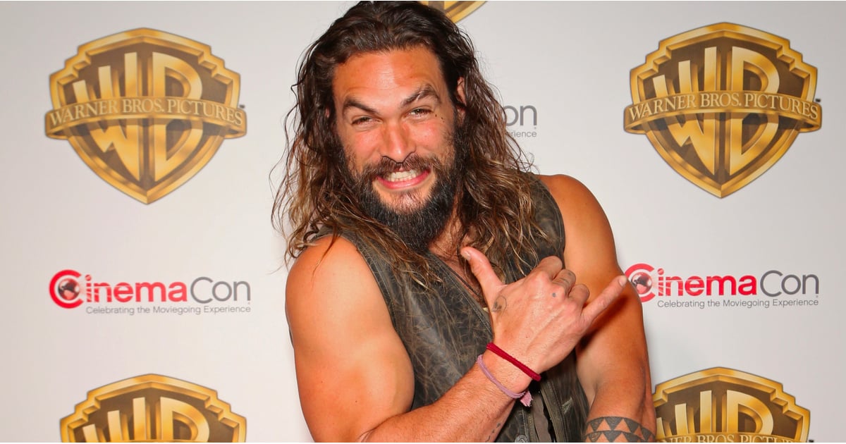 Jason Momoa Shaka Sign Pictures | POPSUGAR Celebrity