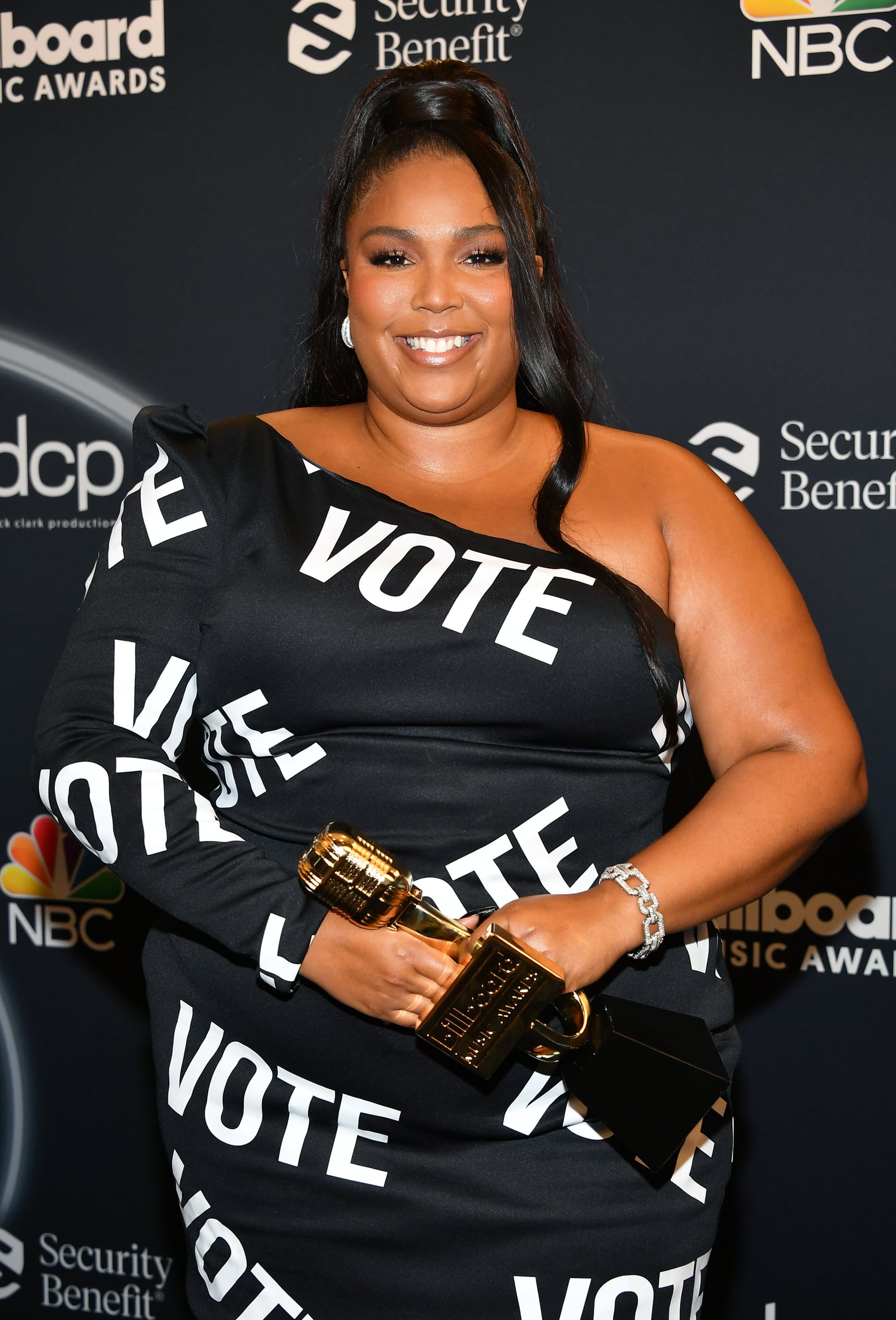 Lizzo Hairstyle Interview Billboard Music Awards | PS Beauty