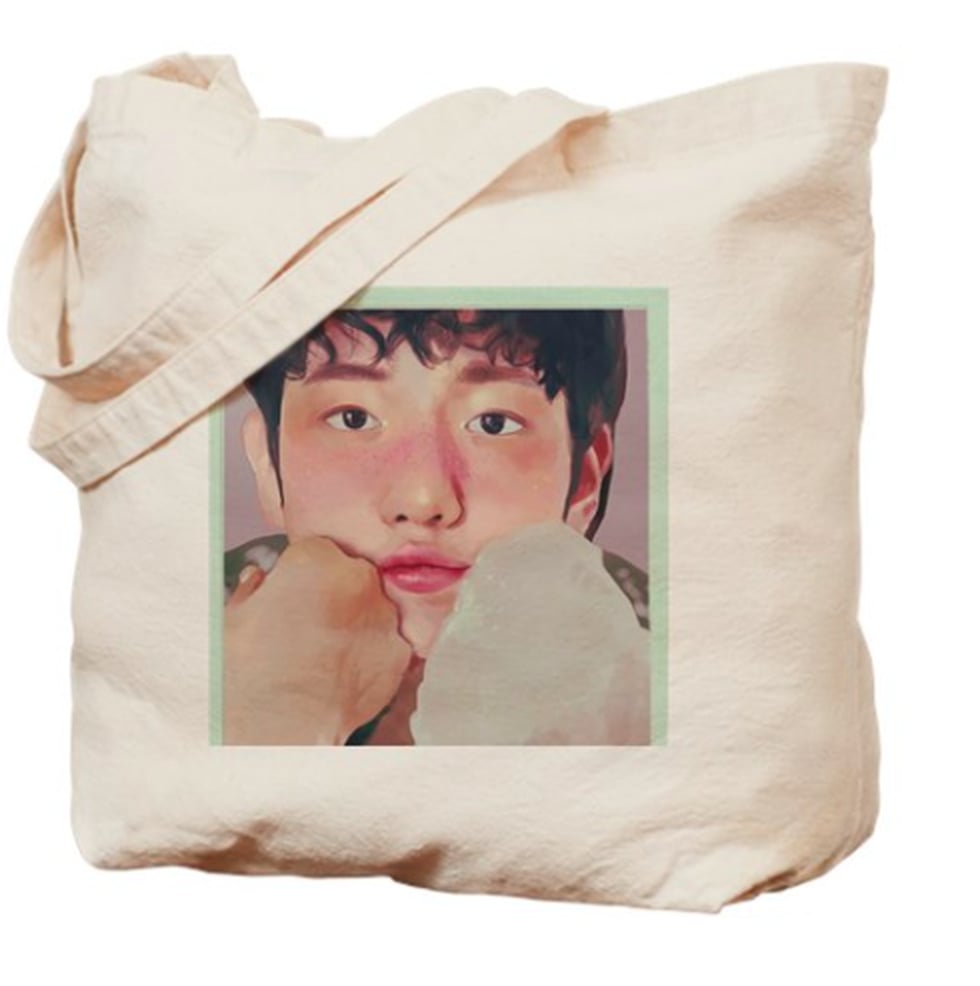 21 Gifts For K-Pop Fans | PS Entertainment