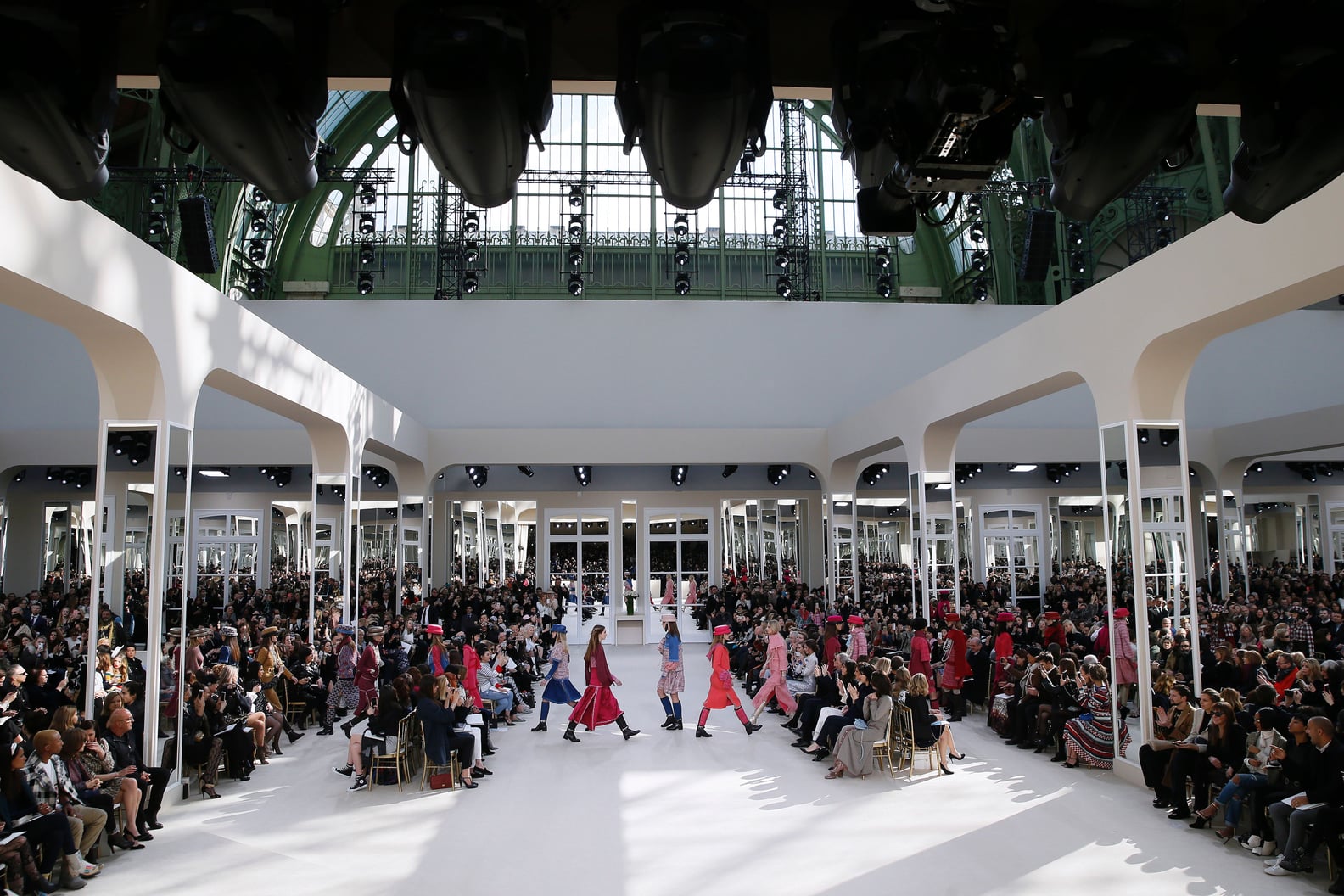 Chanel Runway Show Fall 2016 | PS Fashion