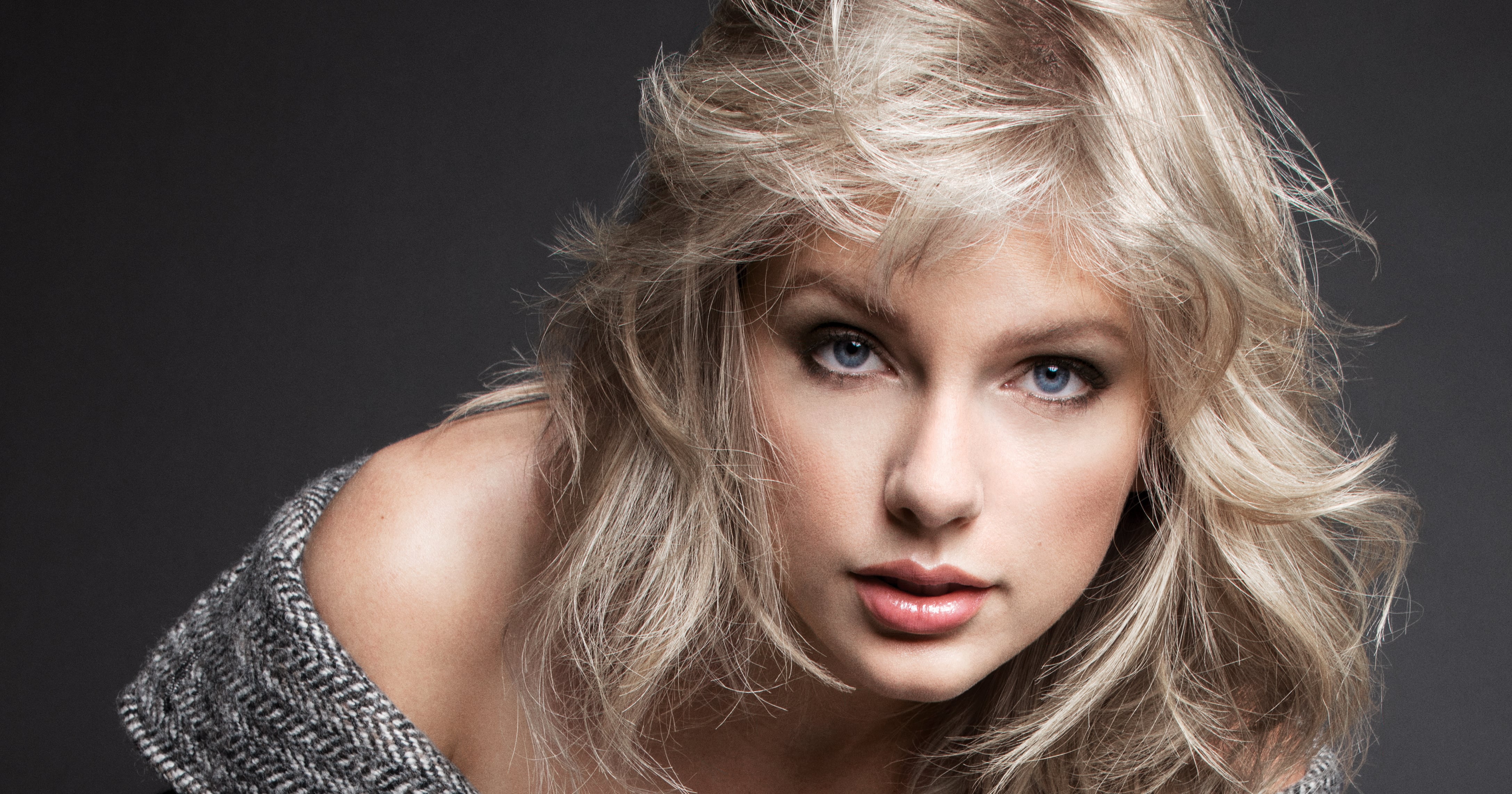Taylor Swift in Vogue September 2019 | PS Celebrity