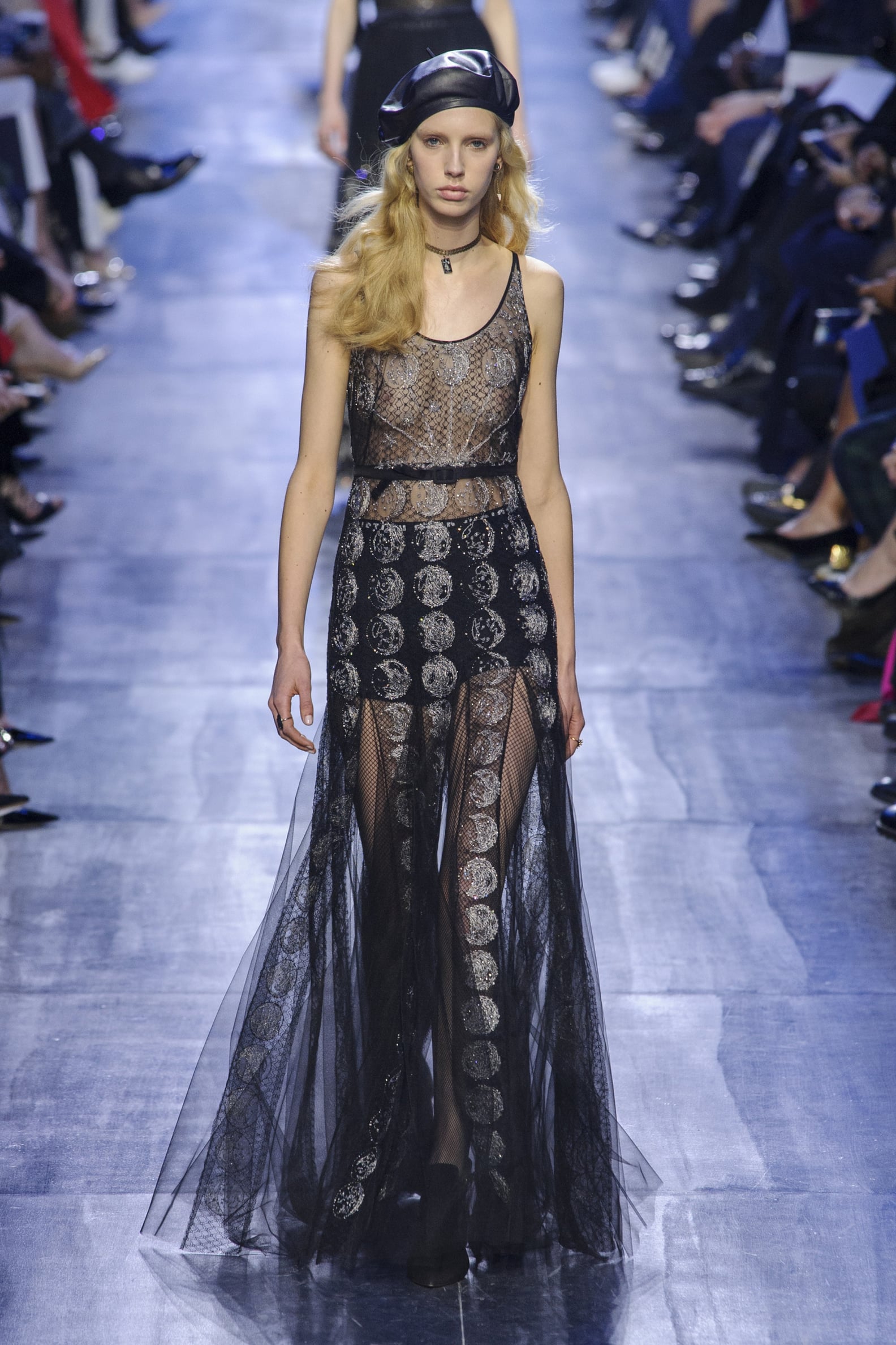 Dior Fall 2017 Runway Show | PS Fashion