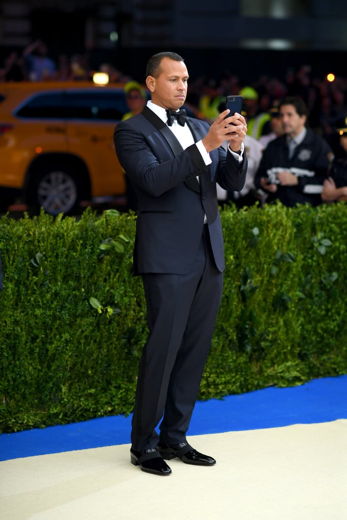 Alex Rodriguez Taking Pictures of Jennifer Lopez at Met Gala | POPSUGAR ...