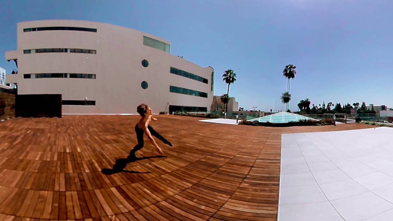 360 Video of Sergei Polunin | POPSUGAR Tech