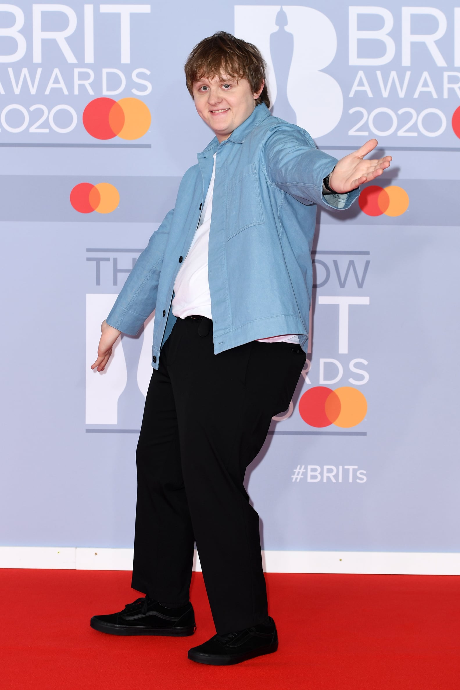 Lewis Capaldi Posing on the 2020 BRIT Awards Red Carpet | PS Celebrity