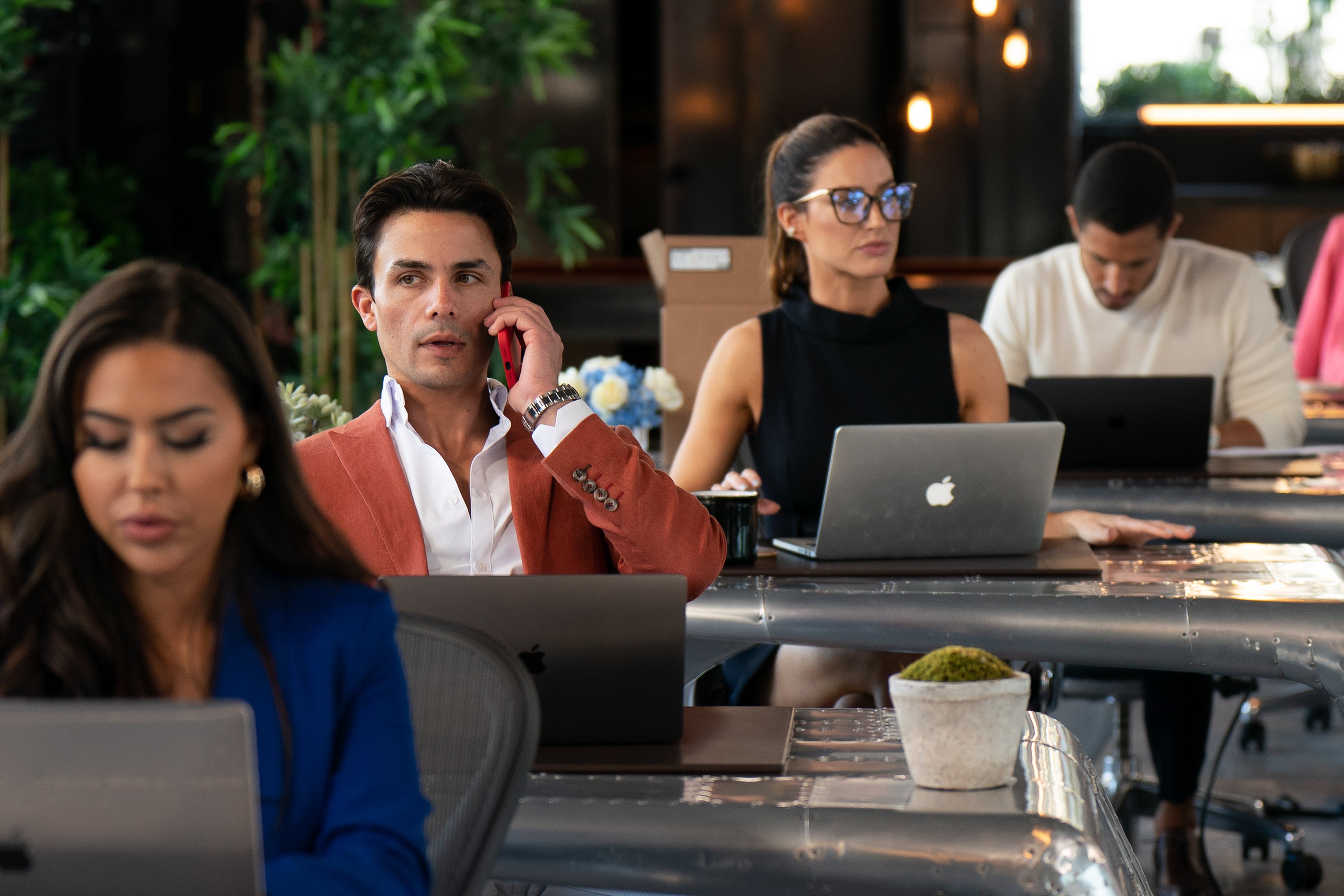 Selling the OC Cast on Selling Sunset Differences | POPSUGAR Entertainment