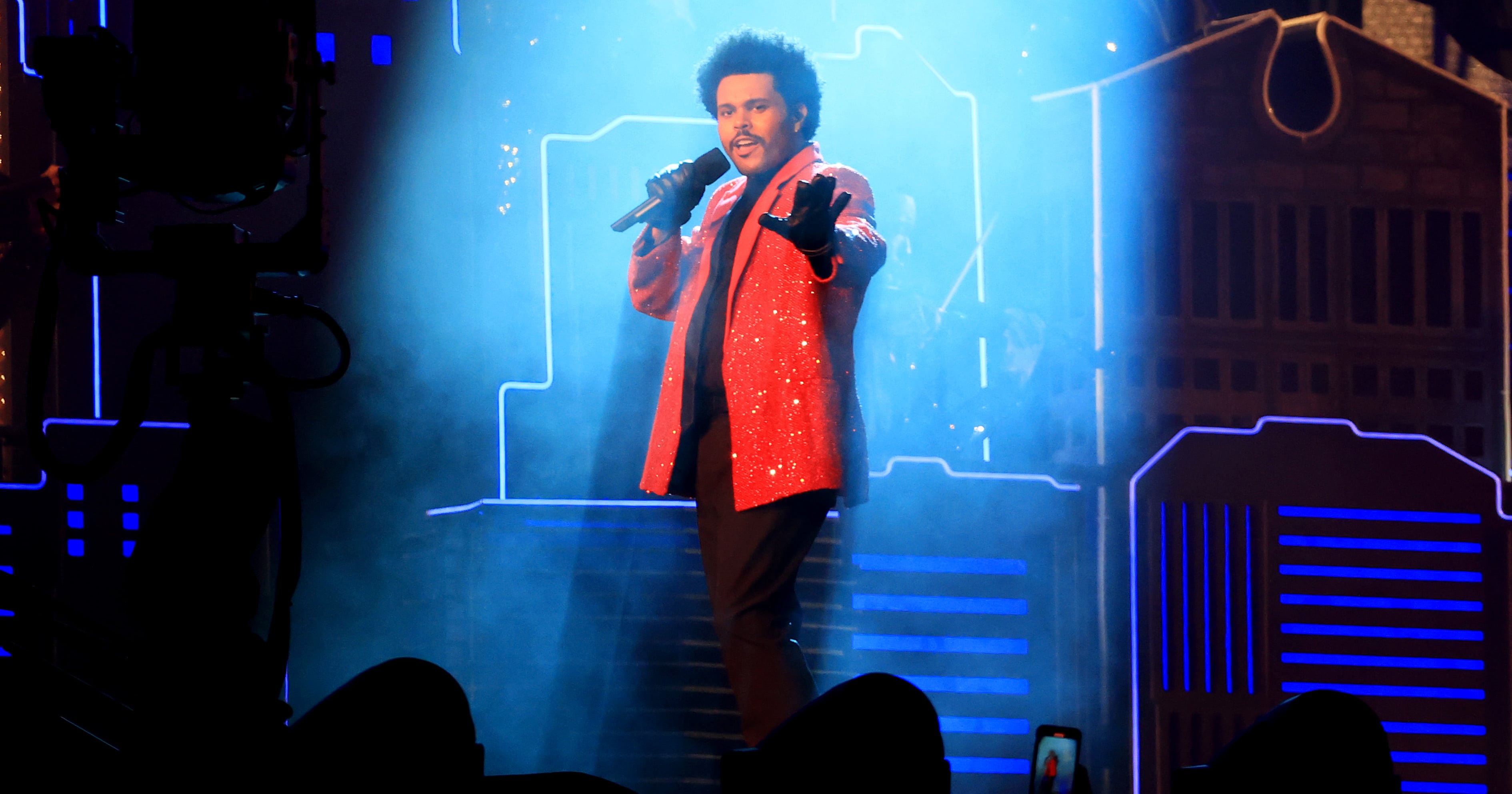 Watch The Weeknd's Super Bowl Halftime Show Performance | PS Entertainment