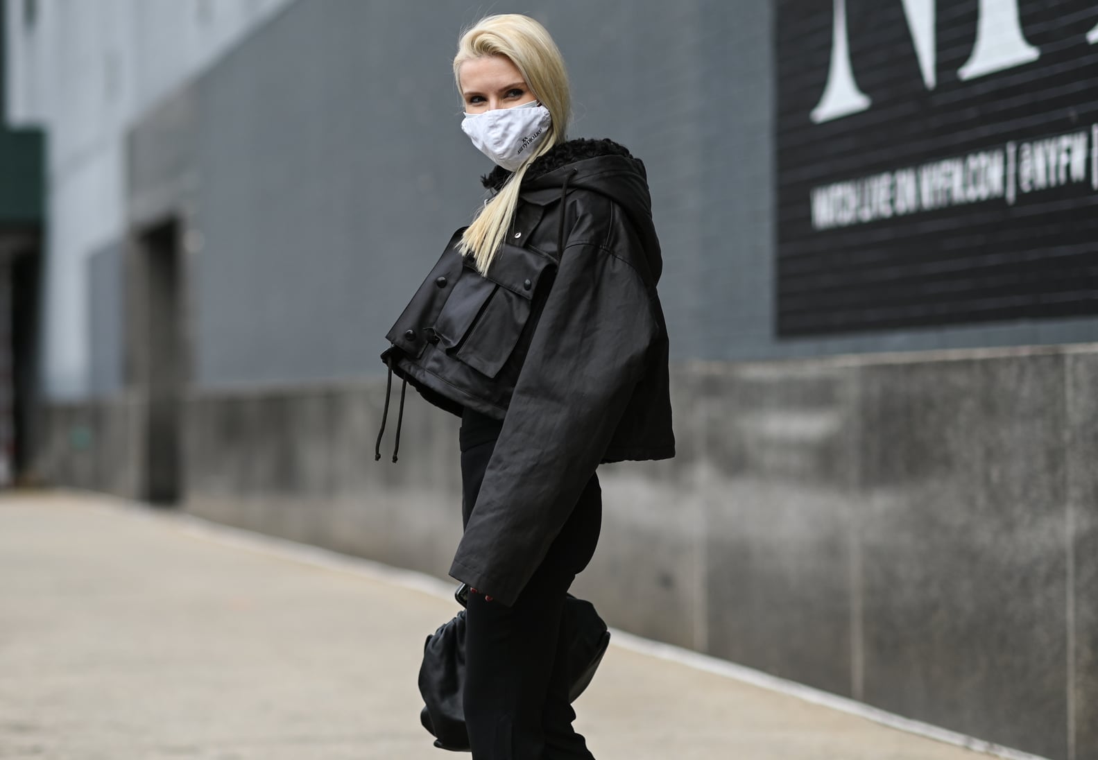 10 Street Style Outfits With Face Masks at Fashion Week | PS Fashion