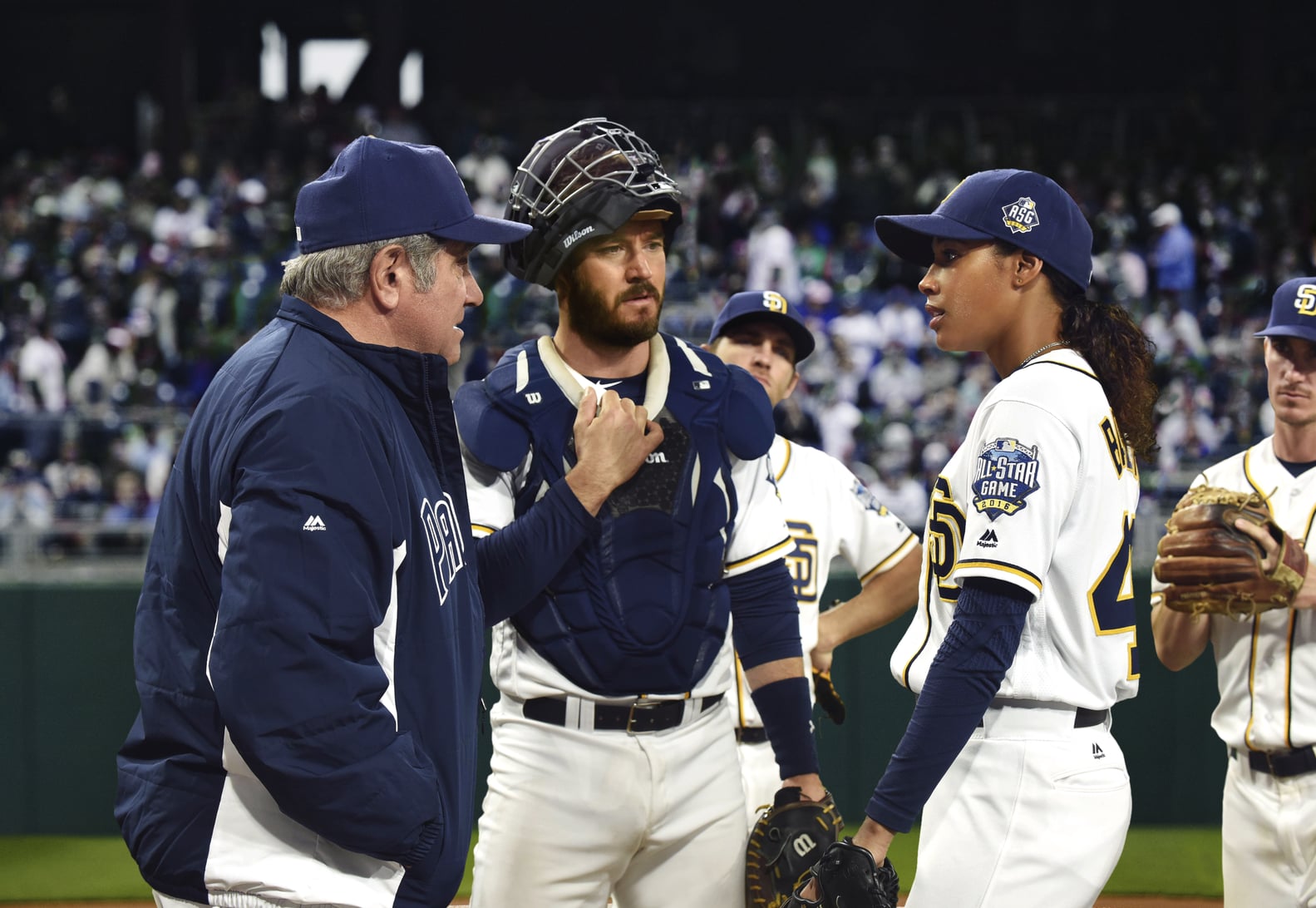 Pictures of Mark-Paul Gosselaar's Beard in Pitch | PS Entertainment