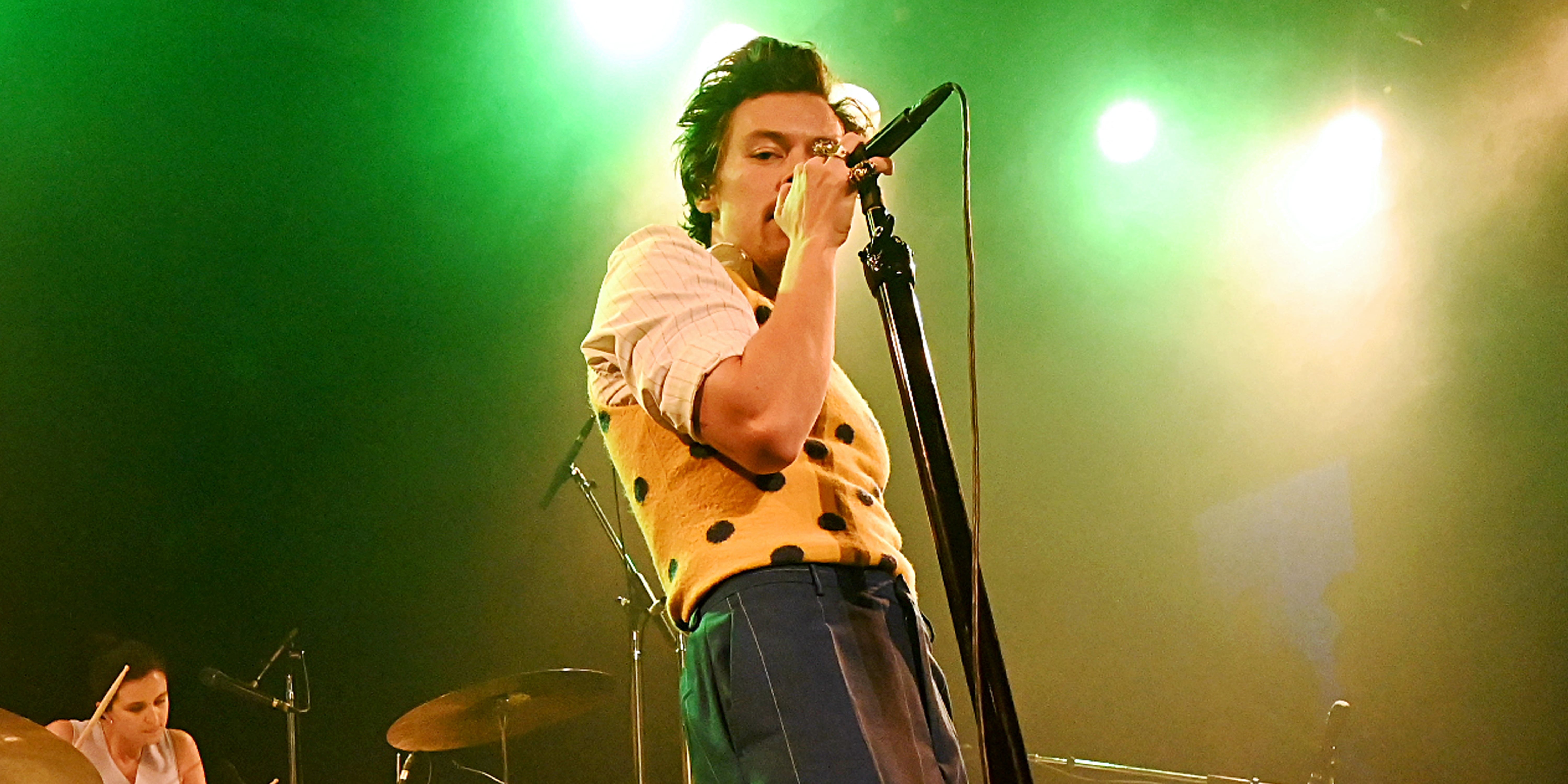 Harry Styles Performs at a SiriusXM and Pandora Show in NYC | PS ...