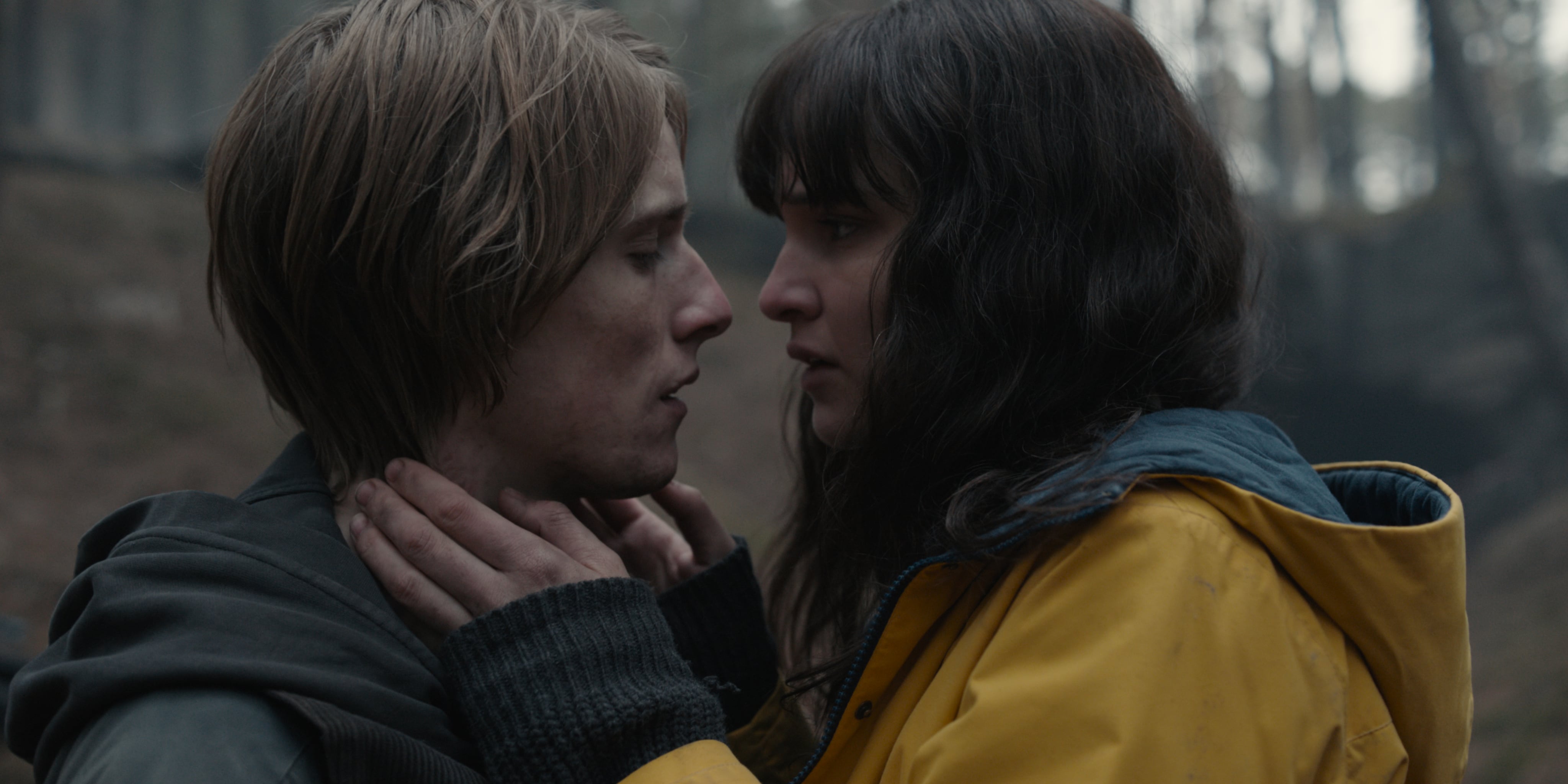 Netflix's Dark: What Is the Origin of the Time Loops? | PS Entertainment